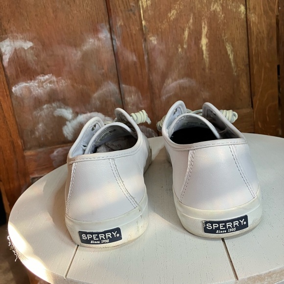 Sperry | Shoes | Sperry White Top Sider Leather 95 Slipon Sneaker ...